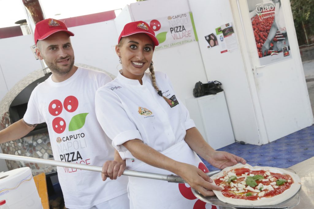 Napoli Pizza Village_ E’ napoletano il pizzaiolo campione del mondo – Vivi Campania