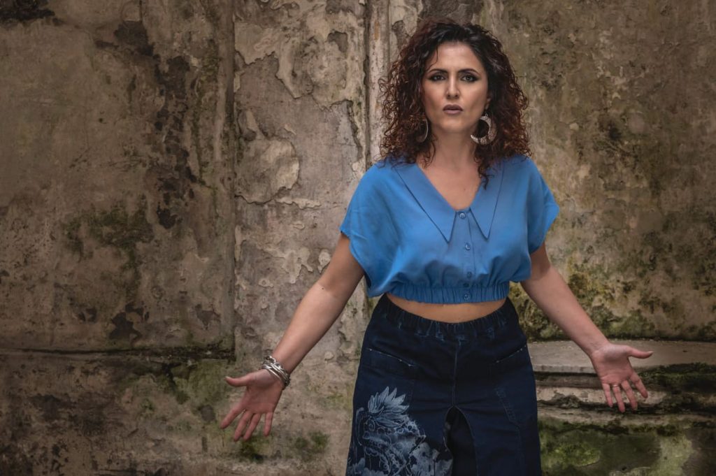 Trianon, prima assoluta di Fiorenza Calogero in “Vico Viviani” – Vivi ...