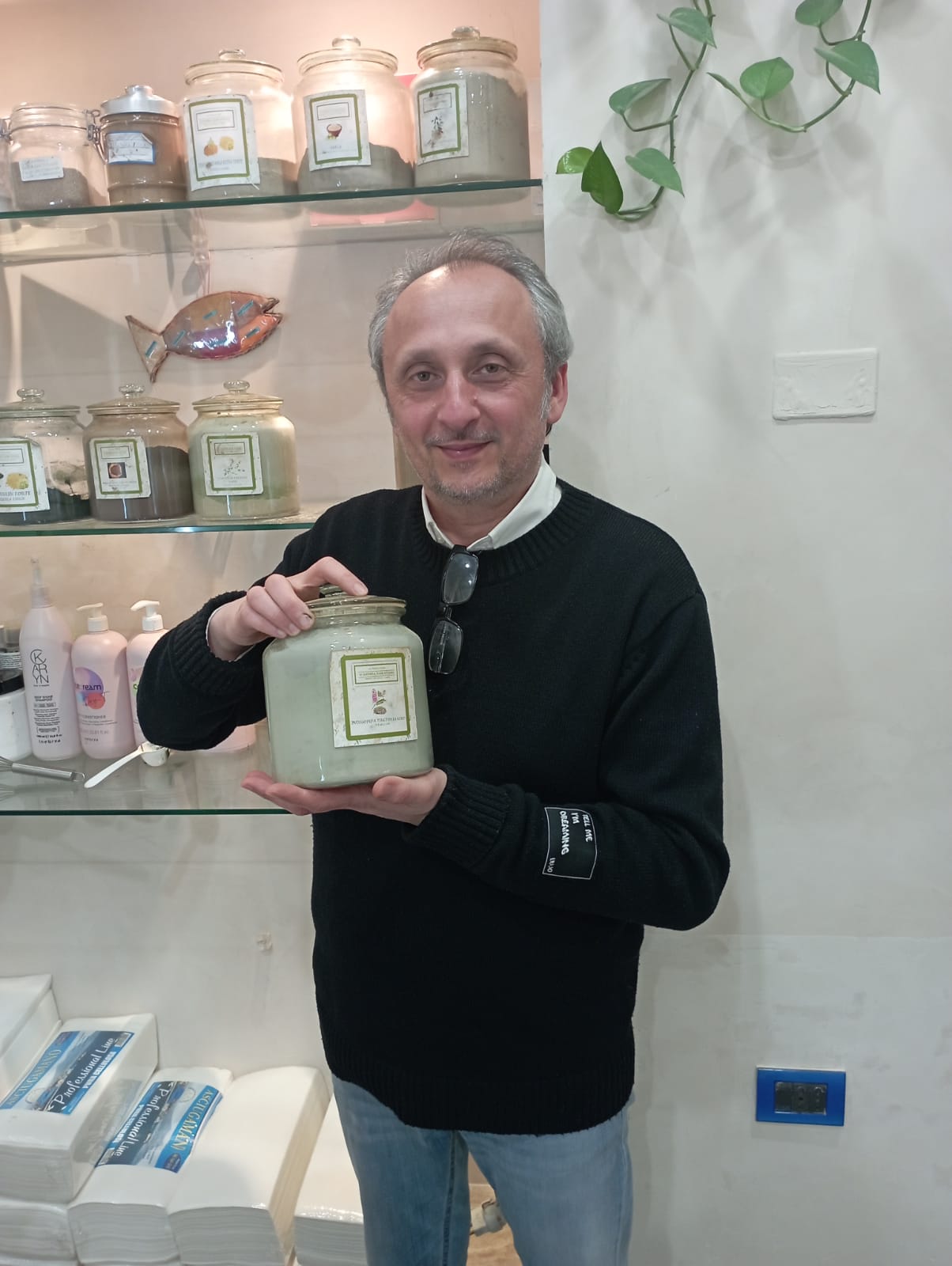 Giuseppe D’Andrea, il parrucchiere – botanico a Santa Maria Capua ...