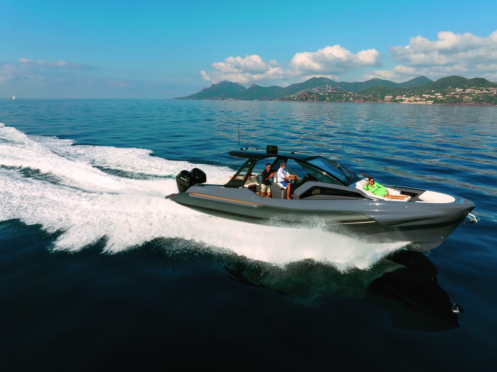 Bed and Boat, dealer Campania di ZAR Formenti, al Salerno Boat Show ...