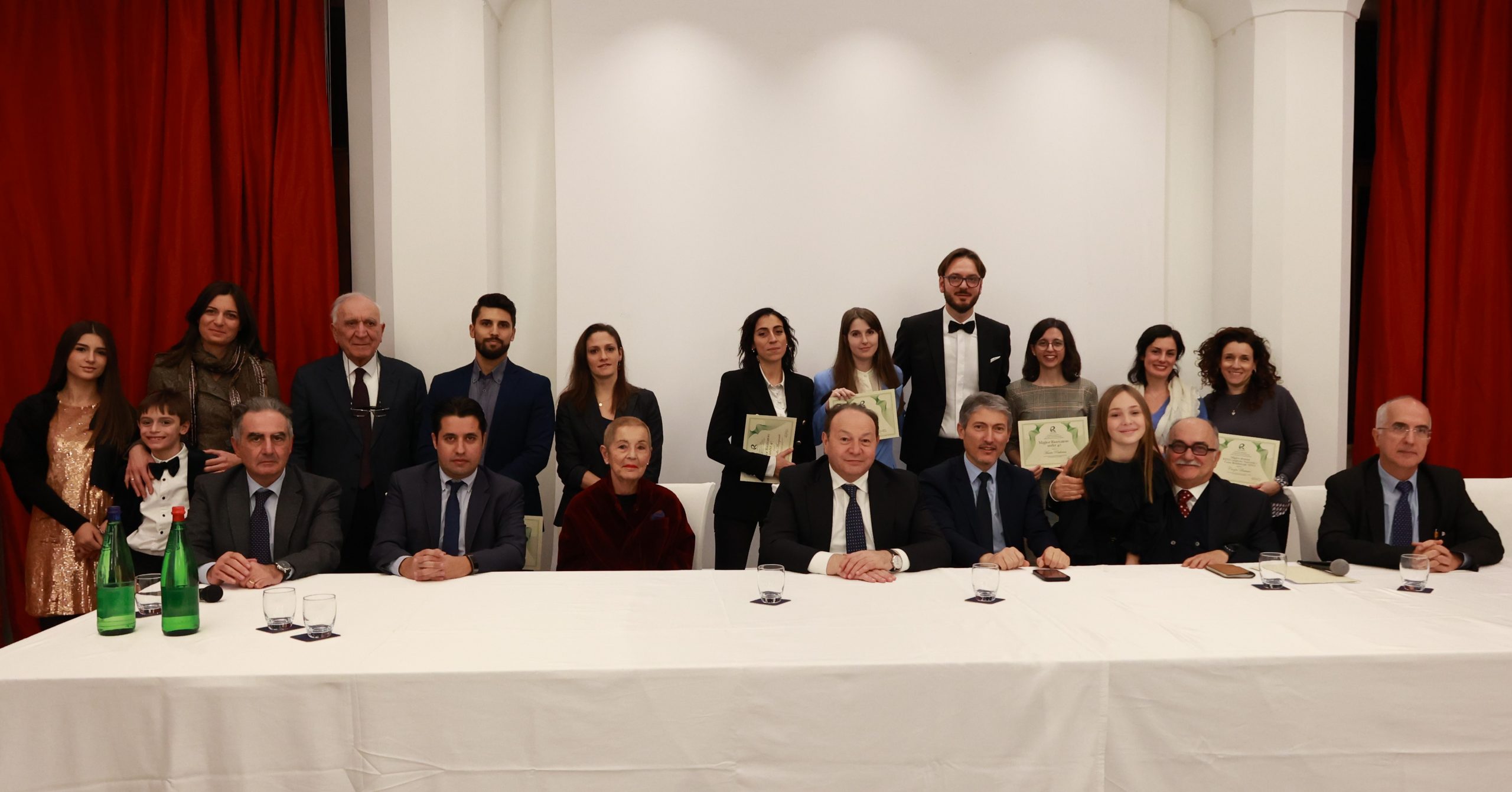 Donne leader della ricerca sui tumori cerebrali, otto vincitrici su ...