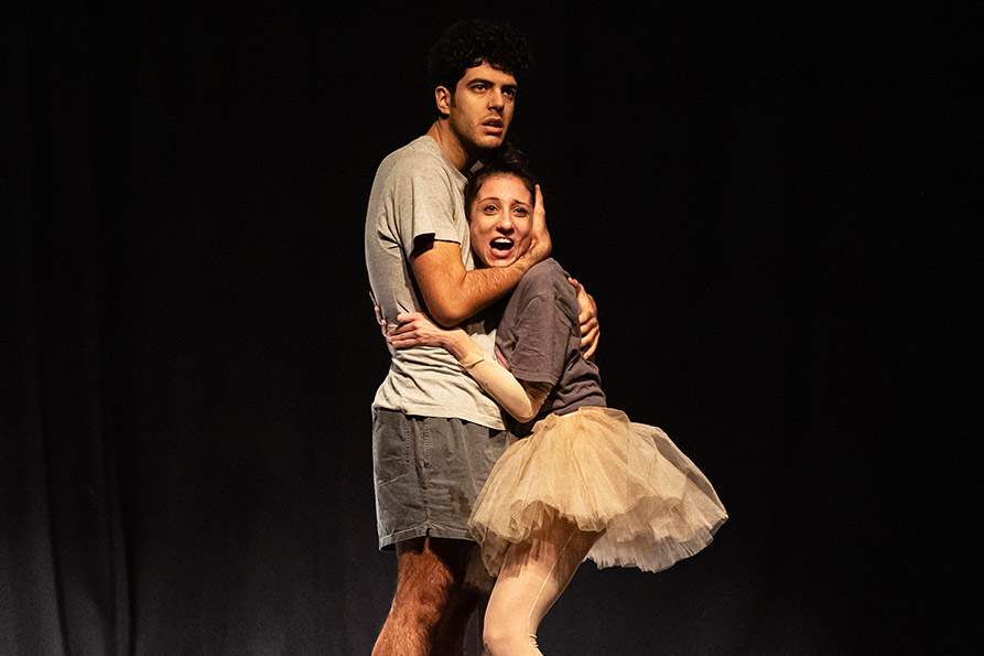 Al Teatro Elicantropo “La vacca” di Elvira Buonocore – Vivi Campania